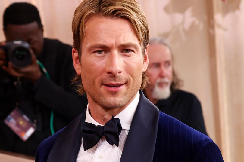 Glen Powell ridiculed by fans over unrecognizable look at Golden Globes