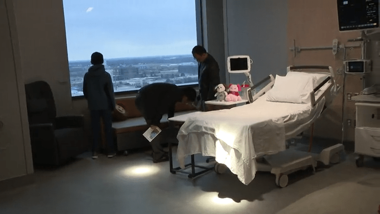 Ohio State unveils new 26-story hospital