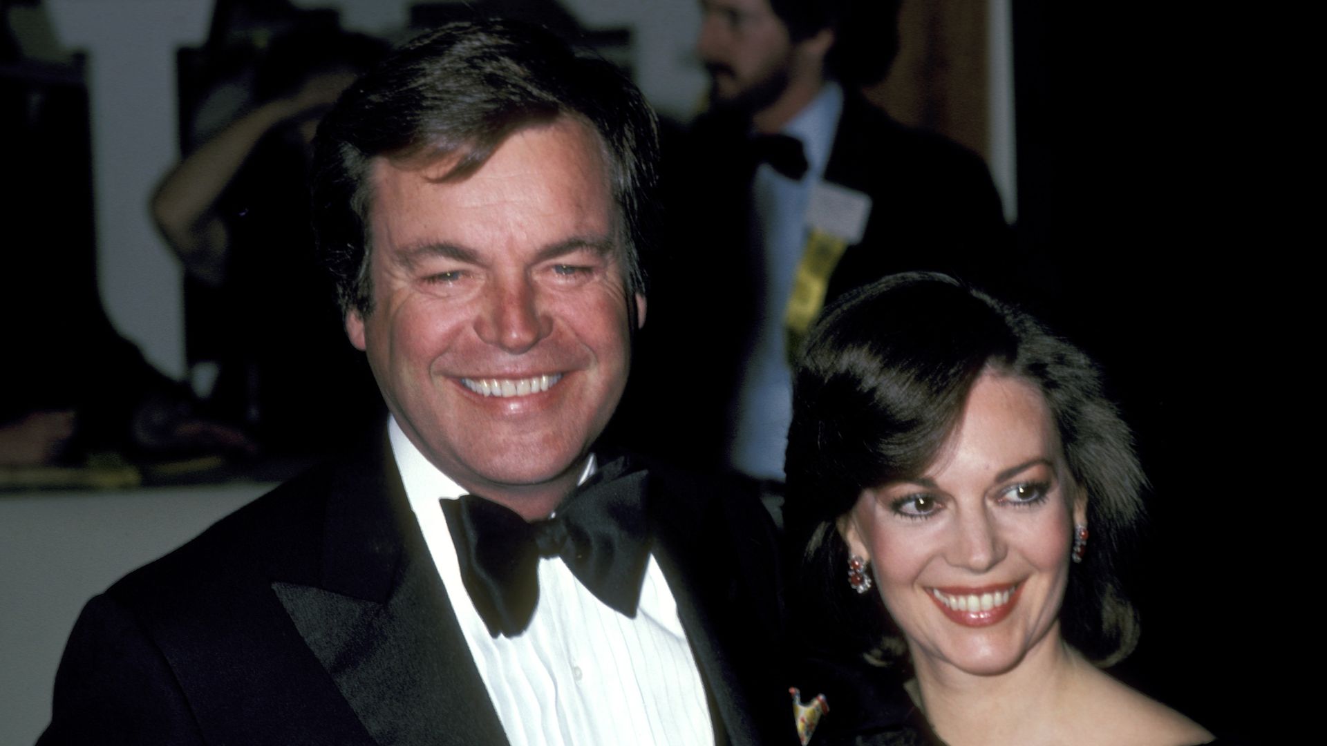Hart to Hart star Robert Wagner, 95, shares rare photo with Natalie ...