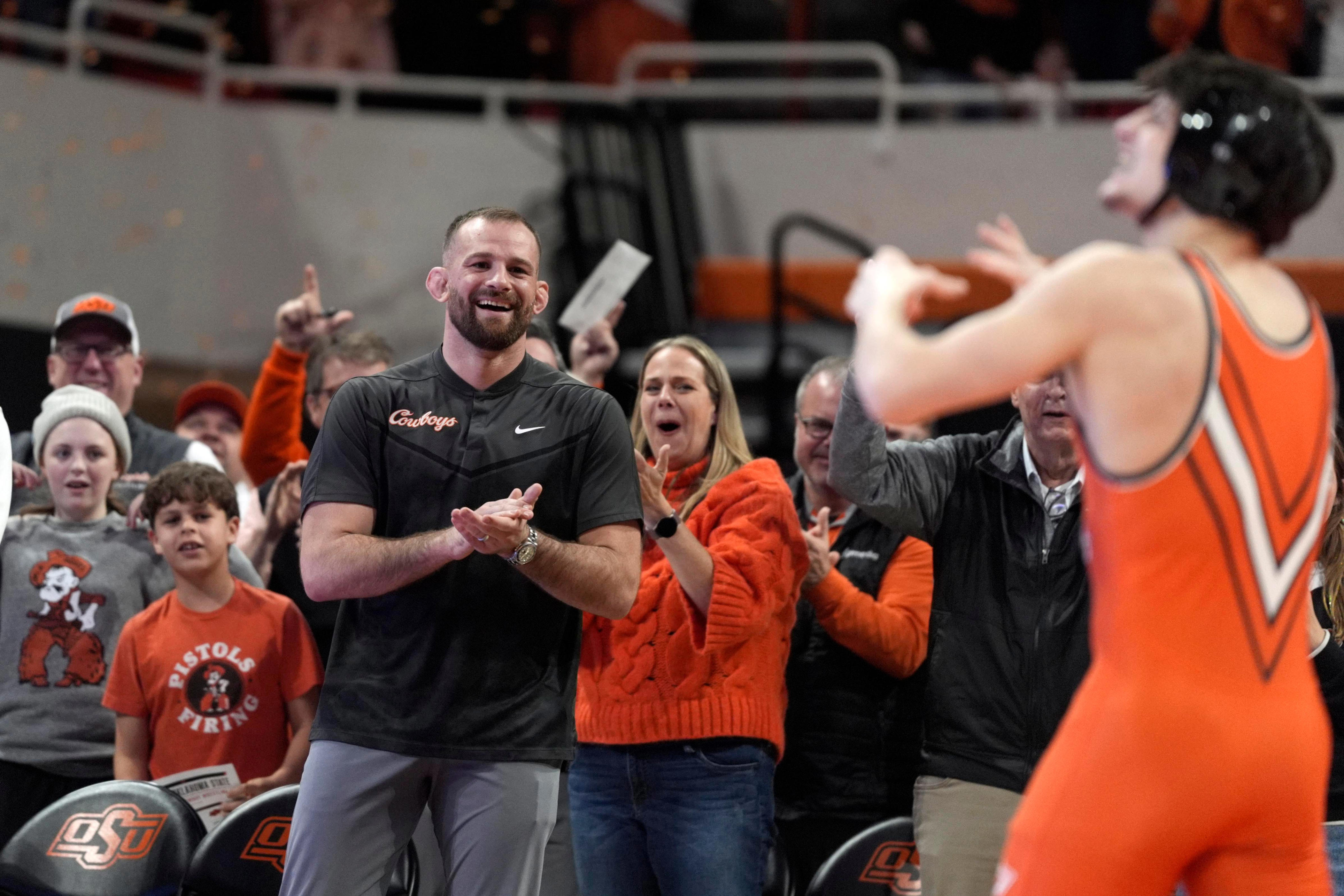 OSU wrestling vs OU highlights: Cowboys shut out Sooners in Bedlam as ...