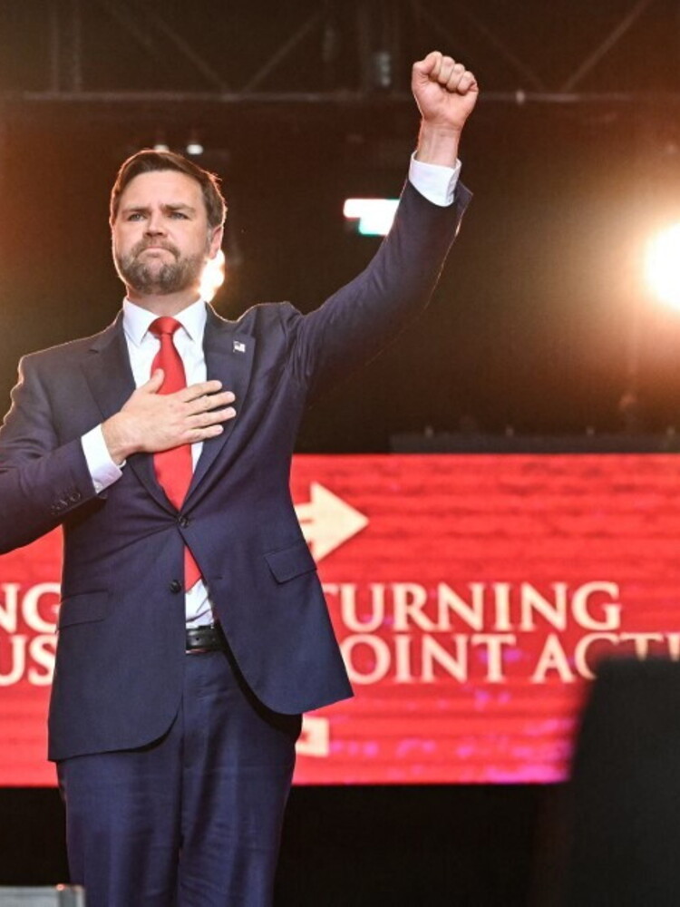 USA, il governatore della Virginia: "Vance sarebbe un grande candidato ...