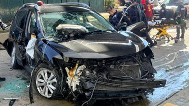 Man seriously injured after car hits retaining wall in Northeast DC