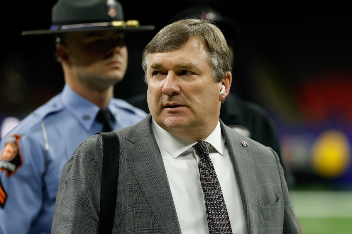 Georgia Bulldogs just lost an important part of their team to one of ...