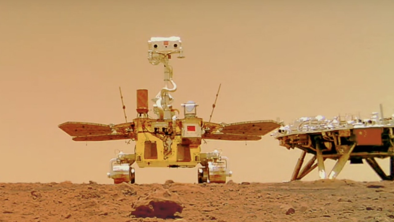 Zhurong rover stuns researchers with a jaw-dropping Mars find