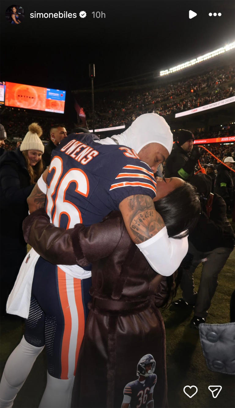 Simone Biles embraces Bears husband after thrilling playoff comeback ...