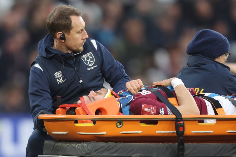 West Ham star stretchered off with head injury after sickening collision