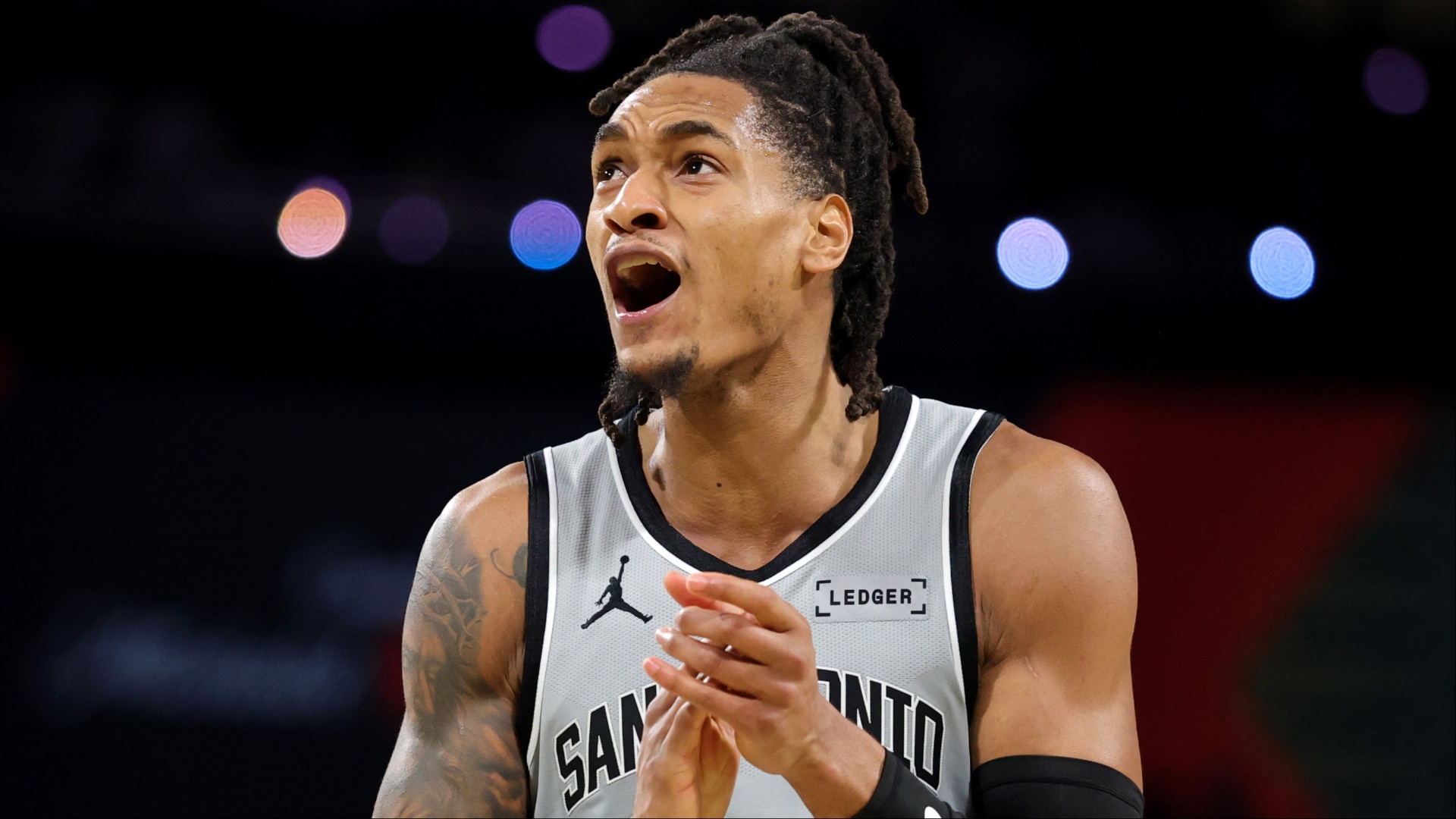 Spurs issue uncertain update on Devin Vassell’s injury timeline
