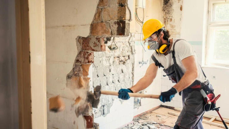 Botched Homes is on HGTV’s 2026 list and it’s basically a warning label ...