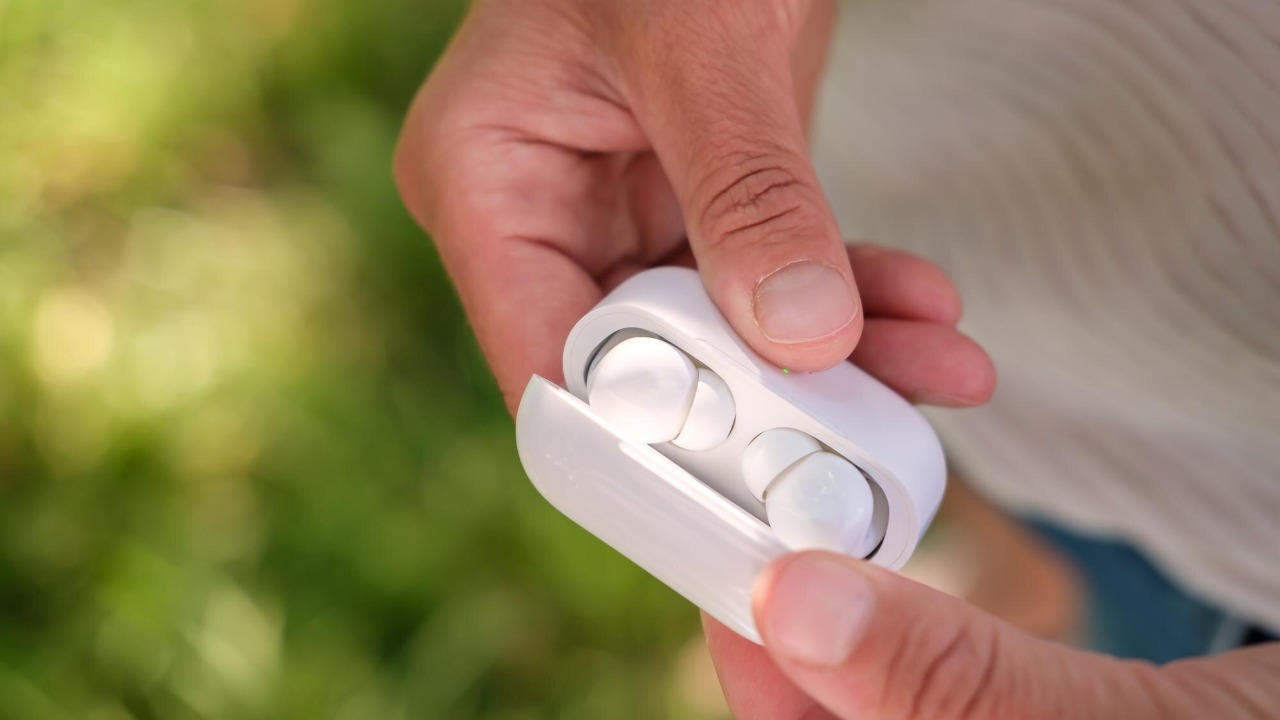 AirPods Pro 4 camera rumors sounded fake until now