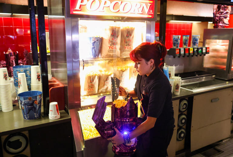 Teeny tiny mics are ruining the red carpet