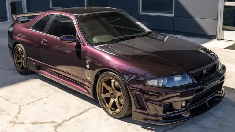 Midnight purple R33 Nissan Skyline GT-R heads to auction with NISMO S1 ...
