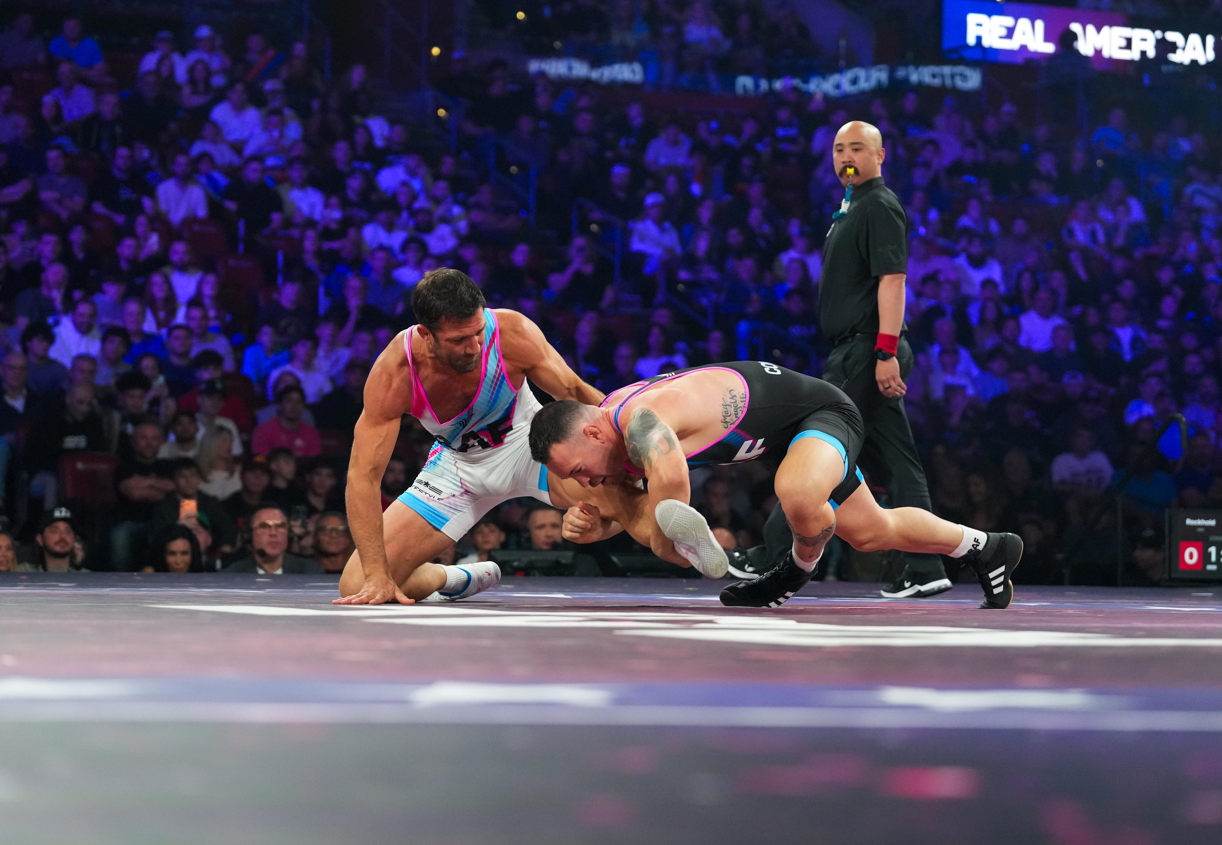 Luke Rockhold heaps praise after Colby Covington loss