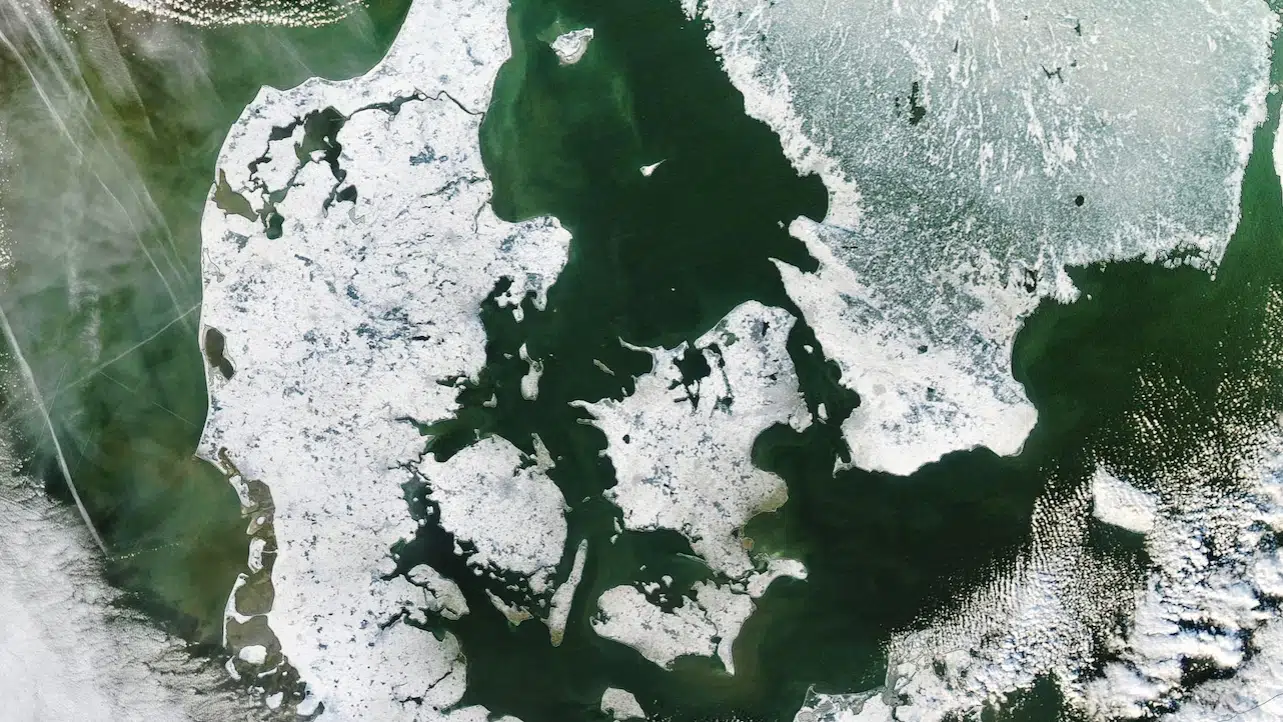 Danmark fuldstændig dækket: Se det vilde billede