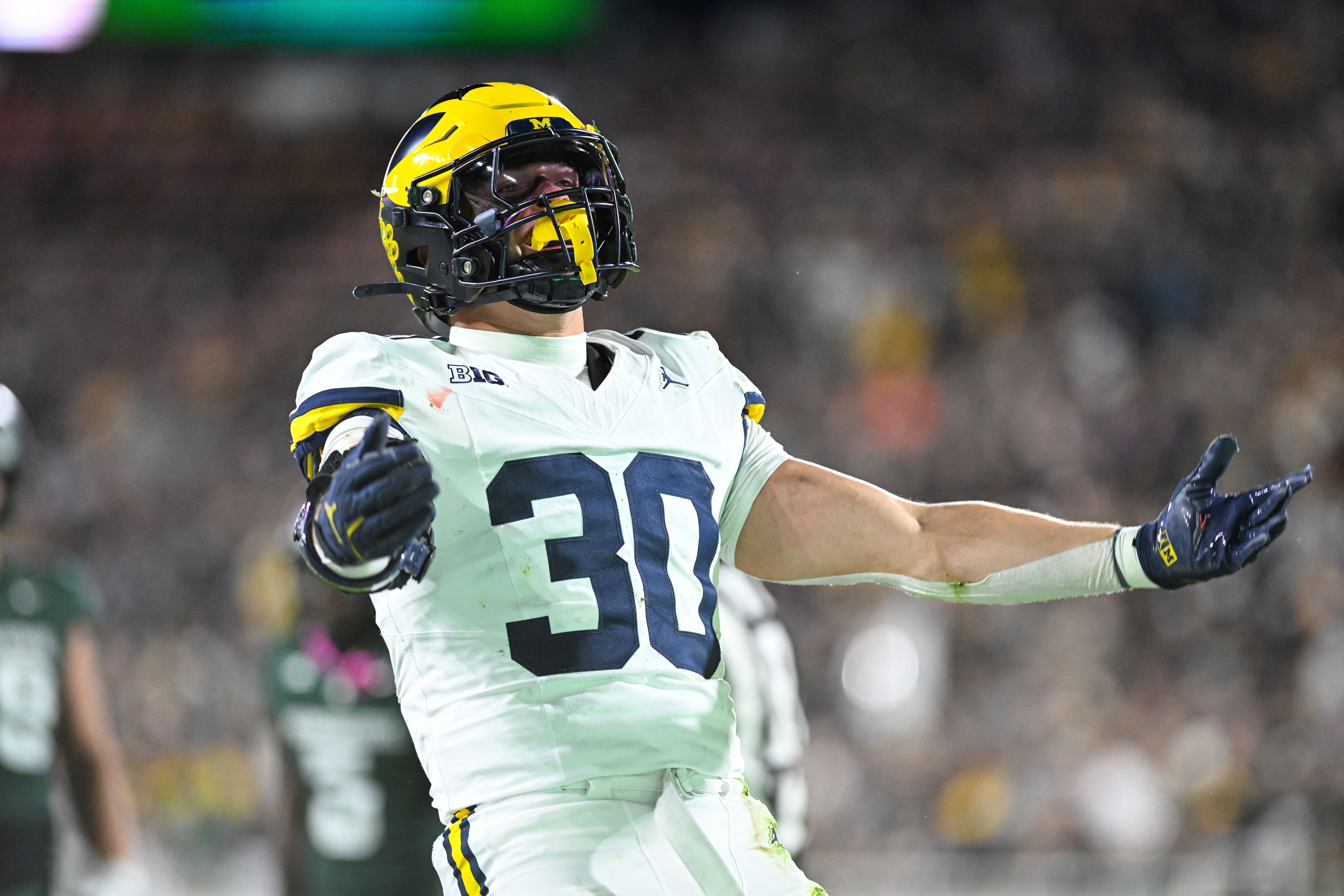Michigan football LB Jimmy Rolder declares for 2026 NFL draft