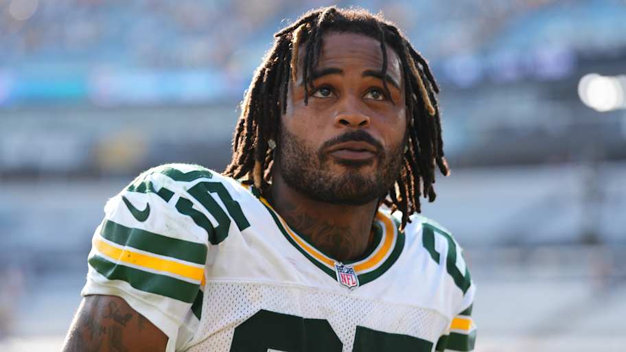 Unforgivable Keisean Nixon mistakes give Jeff Hafley one final slap in ...