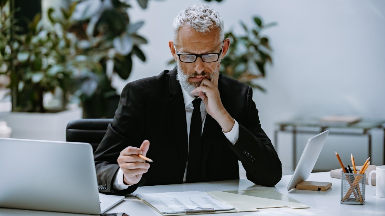 Even wealthy Americans fear layoffs more now, here's why