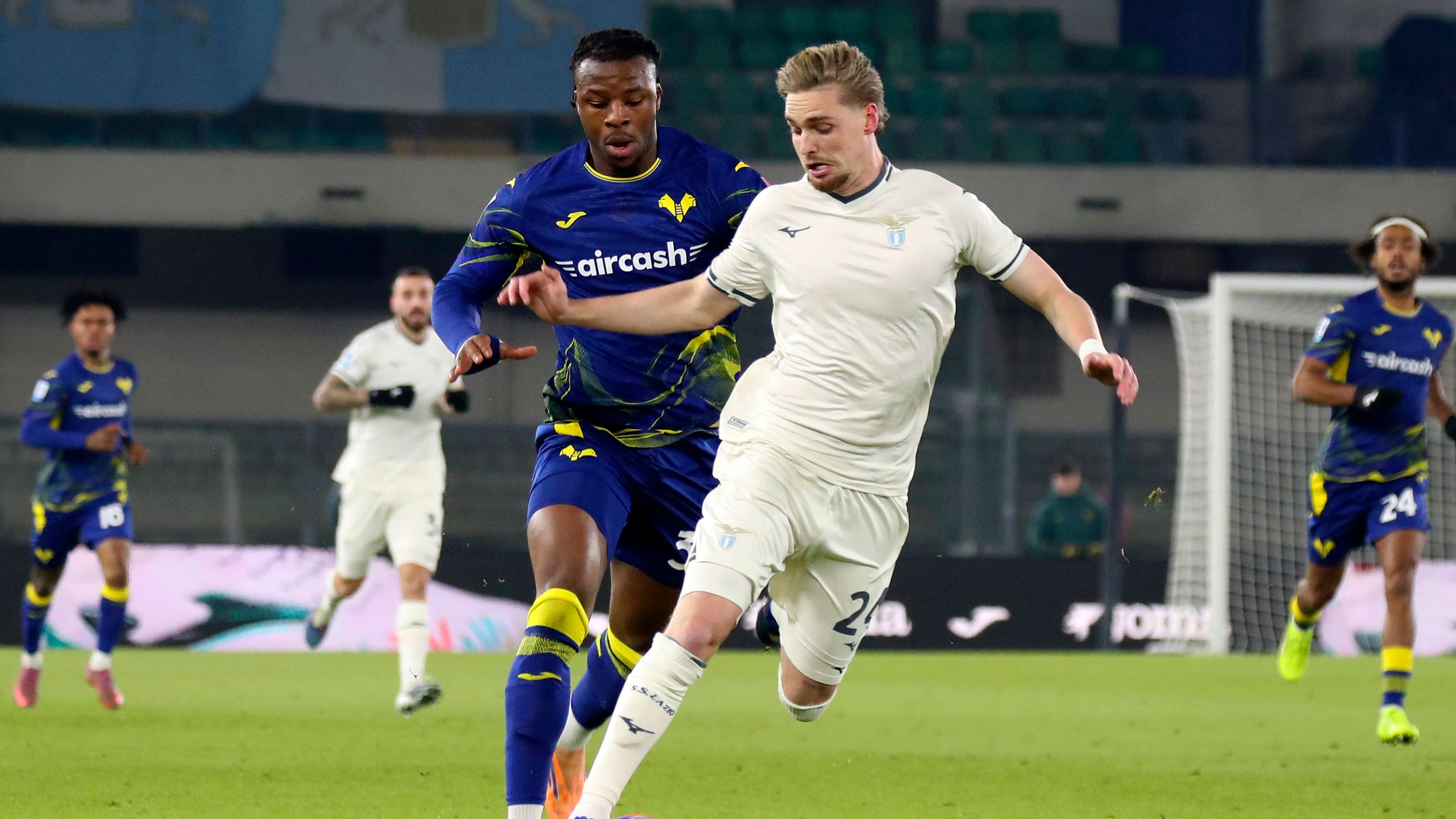 Lazio-fans zeggen hetzelfde over Kenneth Taylor: "Ik heb na 05:39 ...