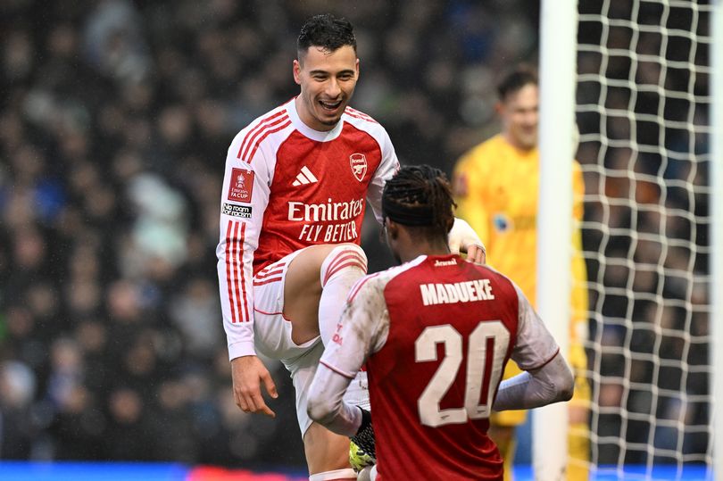 Gary Neville at centre of X-rated Arsenal chant as Gabriel Martinelli ...