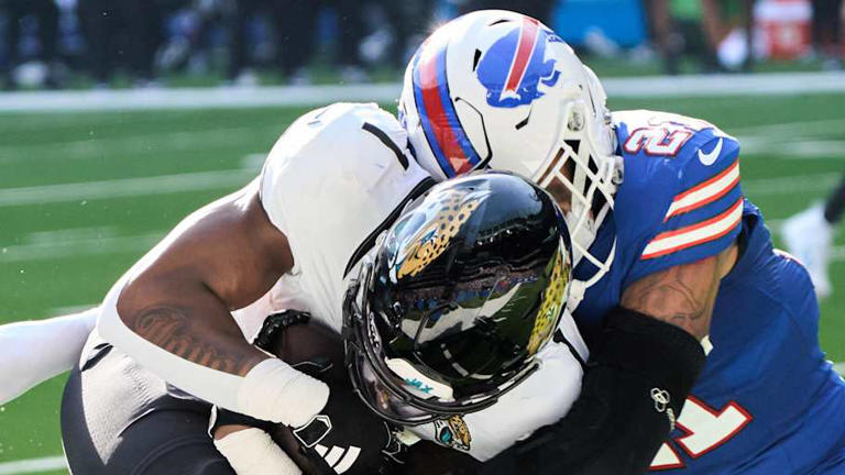 Bills' starting safety sustains troubling injury setback, exits wild ...