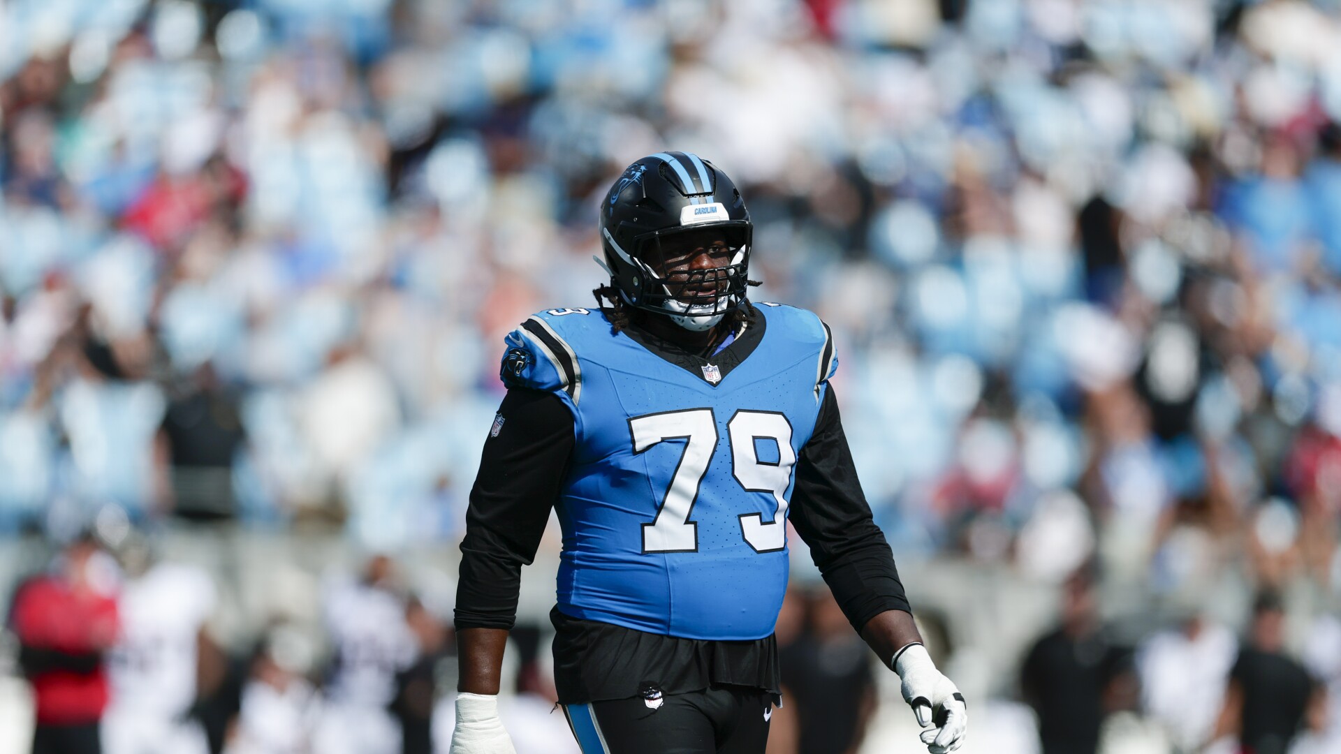 Panthers LT Ikem Ekwonu ruptured the patellar tendon in his right knee