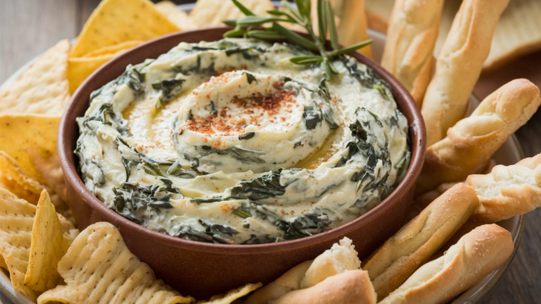 The store-bought seasoning that turns boring spinach dip into a show ...