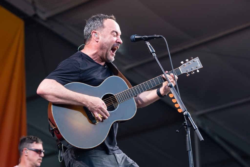 Dave Matthews blasts Trump administration and ICE after Minnesota ...