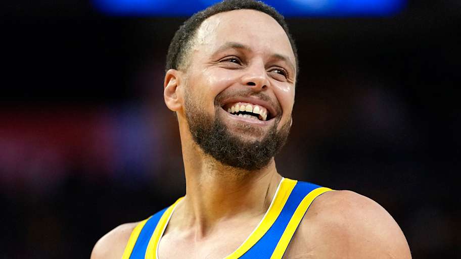 Stephen Curry's ruthless dig at Kings will delight Warriors fans