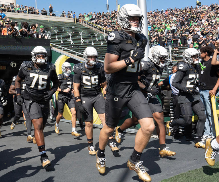 Oregon loses transfer TE Vander Ploog to NC State