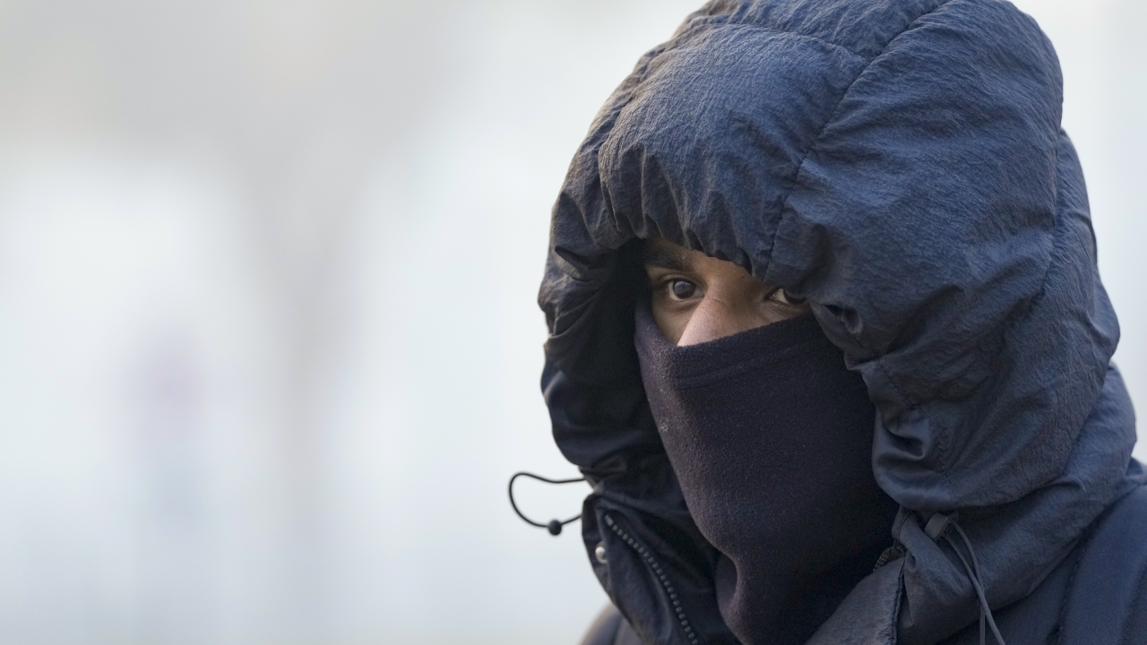 Delhi shivers at 3.2 deg C! Palem sees lowest min temp in 13 years, IMD ...