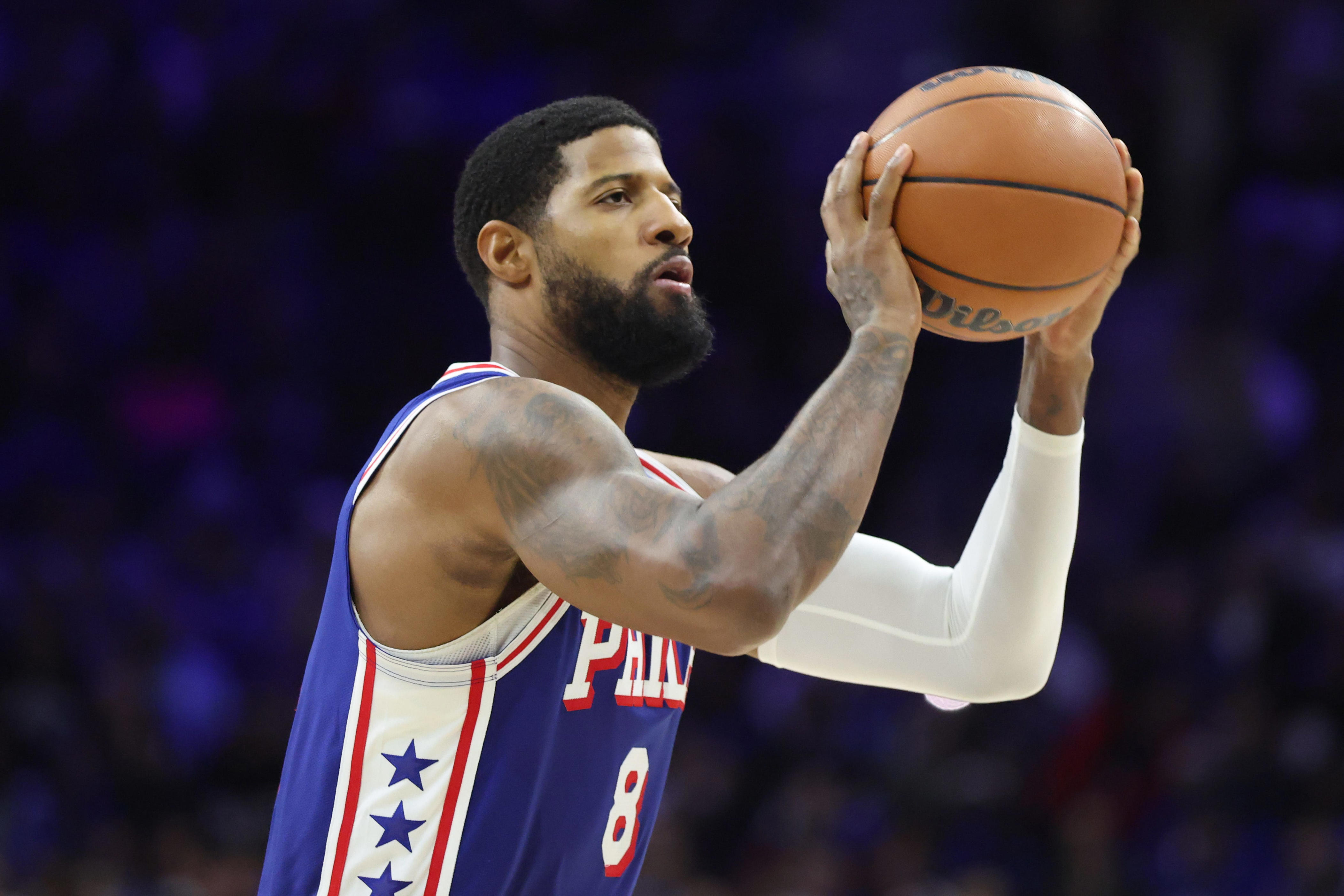 Sixers vs. Raptors: Paul George late scratch due to left knee soreness