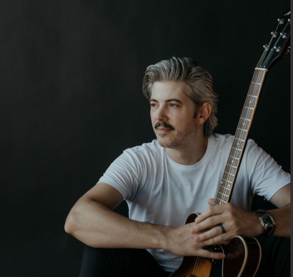 Singer-songwriter Dan Hubbard will be in concert at Redstone Room ...