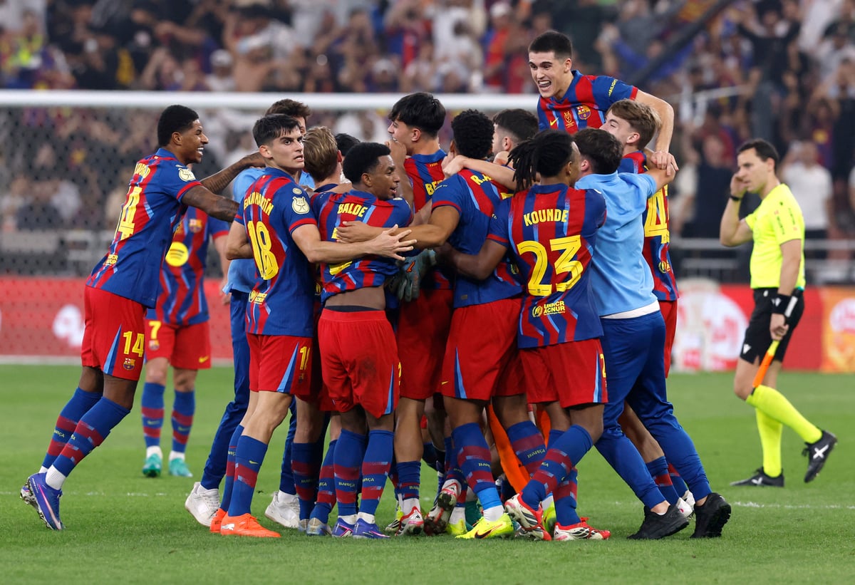 Barcelona 3-2 Real Madrid: Raphinha double seals Super Cup win - Live!