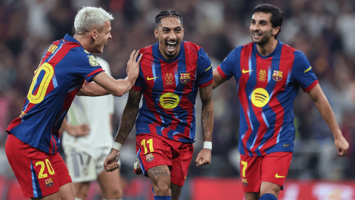 Barcelona manda en el Clásico y levanta la Supercopa de España ante el ...