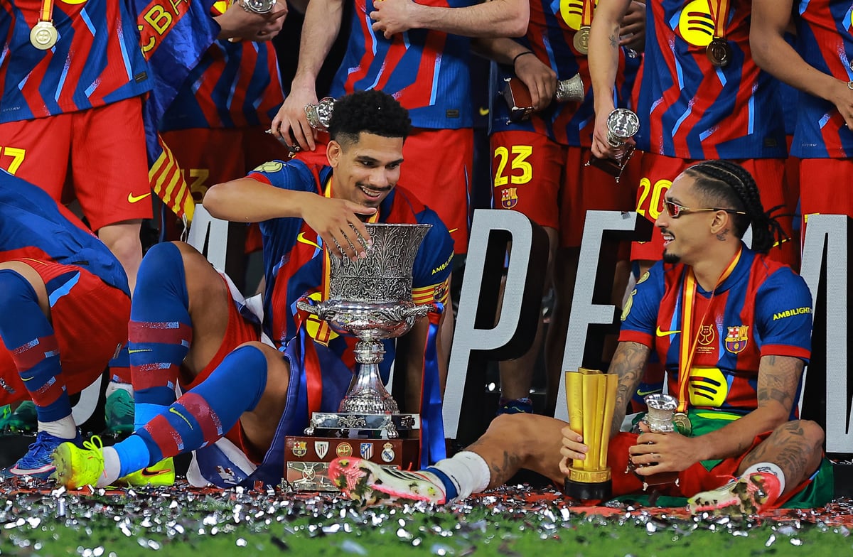 Barcelona 3-2 Real Madrid: Raphinha double seals Super Cup win - Live!