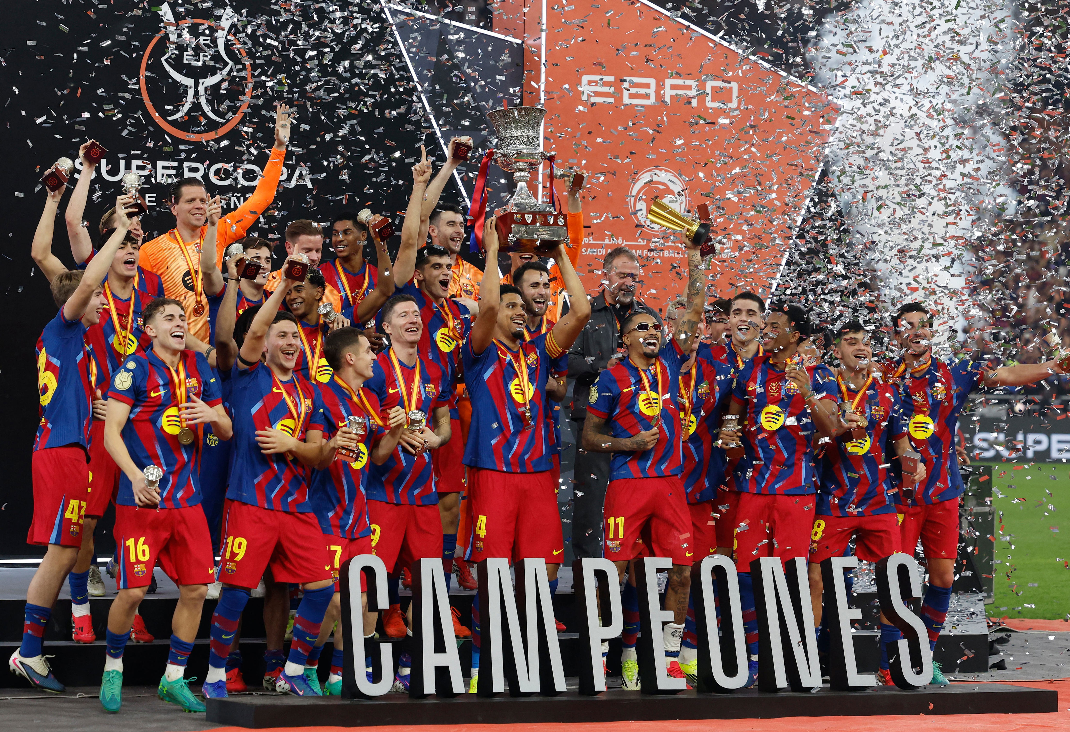 Barcelona - Real Madrid en directo | El Barça gana la Supercopa de ...