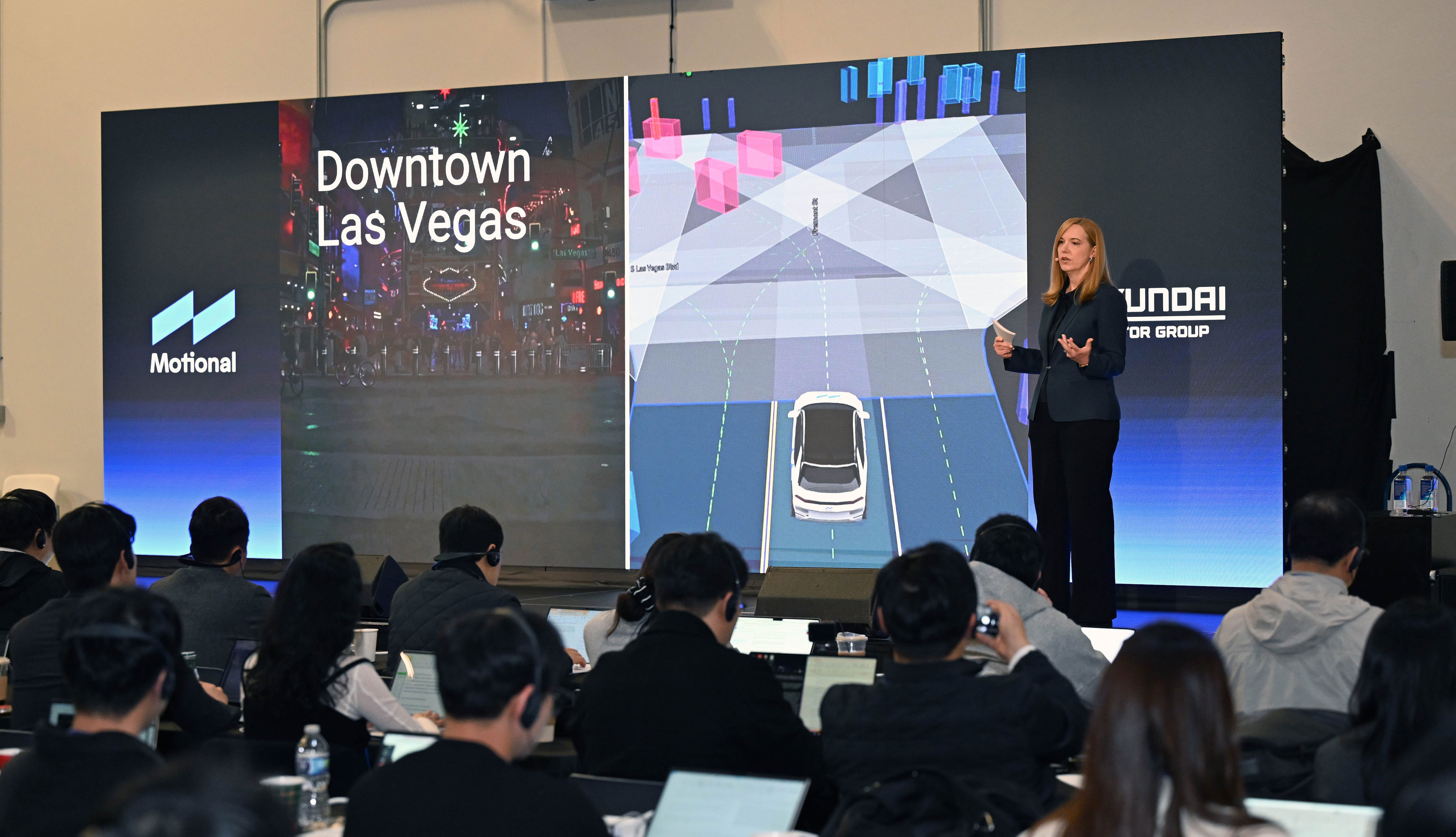 Hyundai's Motional to commercialize unmanned robotaxis by 2026