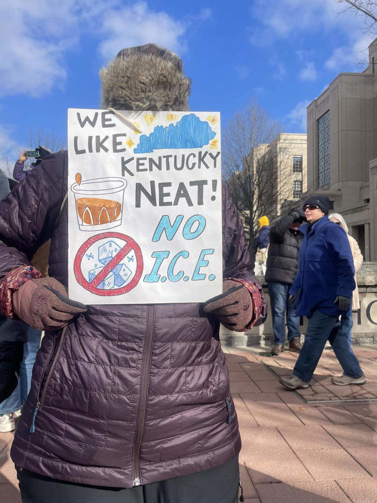 ‘I don't recognize my country anymore.' Lexington protesters decry ...