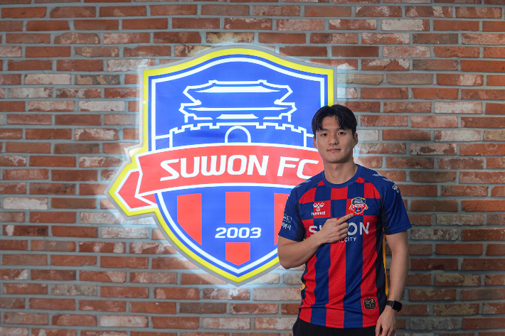 K리그2 수원FC, ACLE 경험한 '멀티 플레이어' 구본철 영입