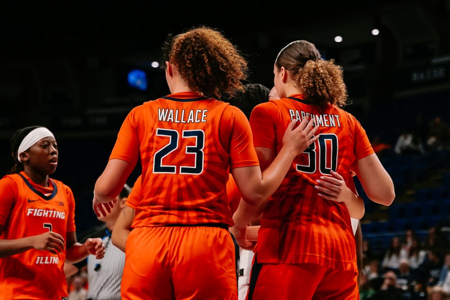 Wallace goes for 28 points in bounce-back Illini road win