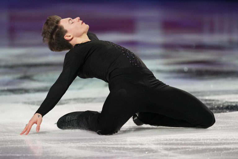 Figure skater makes Olympic team a year after parents were killed in DC ...