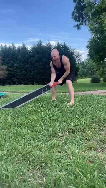 Practicing with a large sword: Technique and control