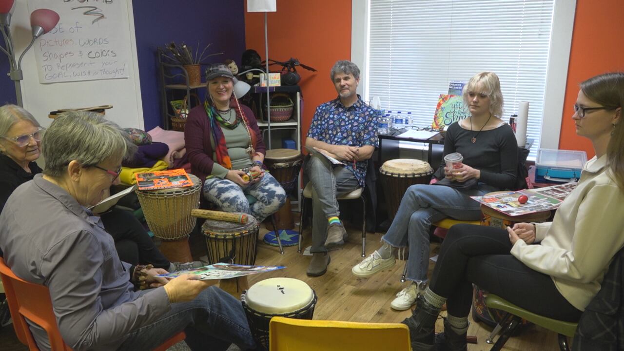 Vision board event helps community members set intentions for the new year