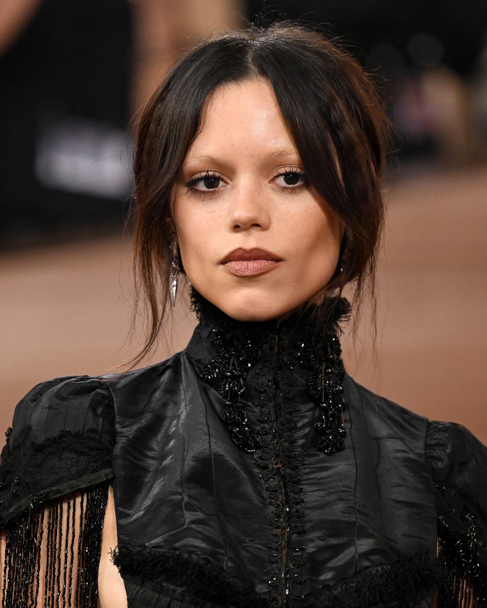 Jenna Ortega embraces side-boob and fringe at the 2026 Golden Globes