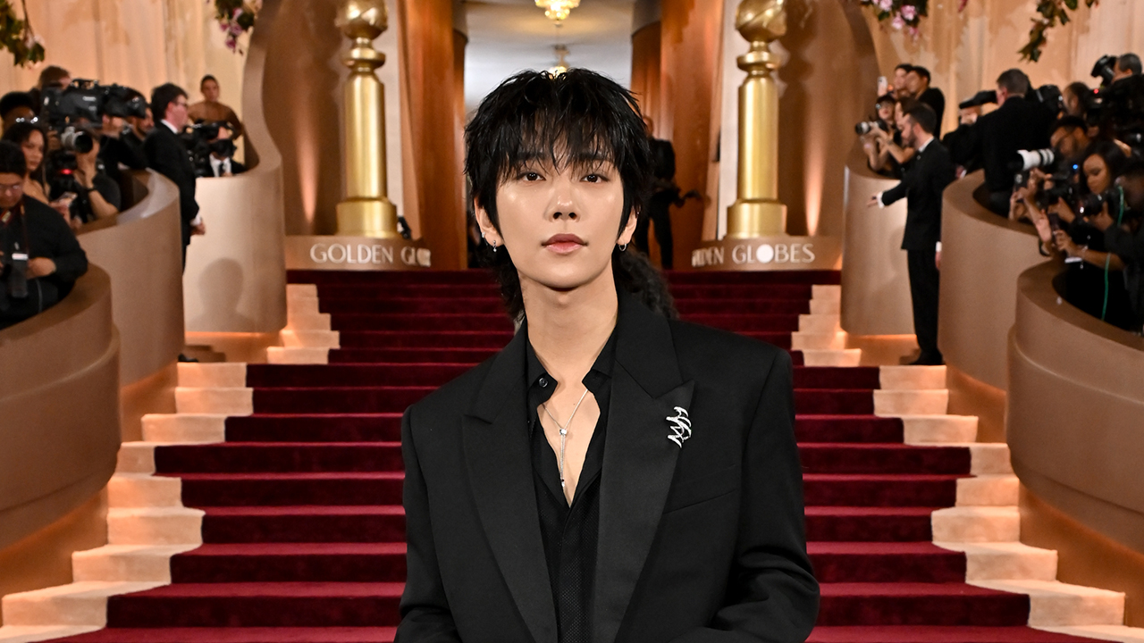 Seventeen's Joshua just made his Golden Globe red carpet debut as the ...