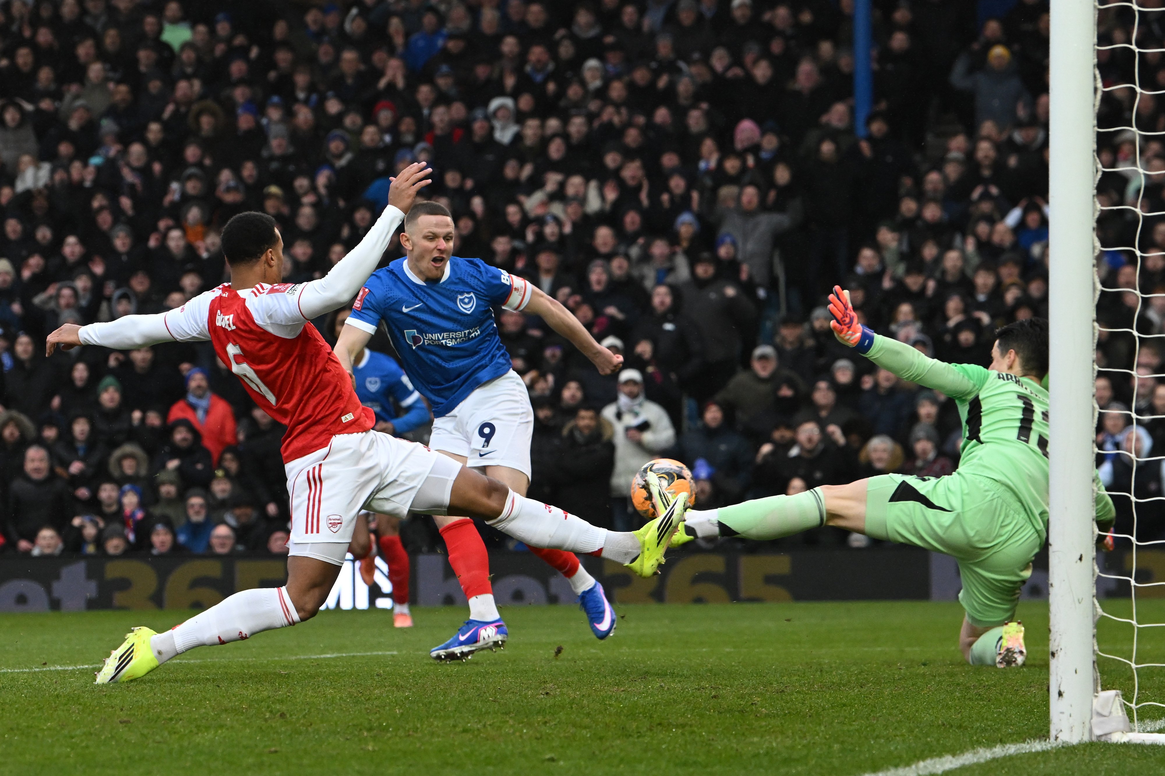 Portsmouth 1 Arsenal 4: Neil Allen's verdict - A pleasant distraction ...