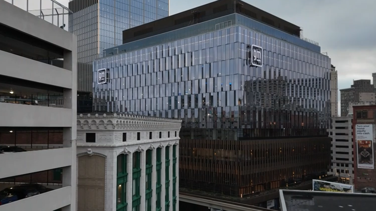 A special look inside General Motors' new global headquarters at Hudson ...