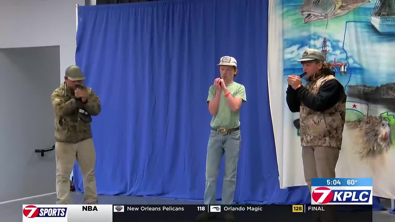 Fur and wildlife festival: Duck calling competition