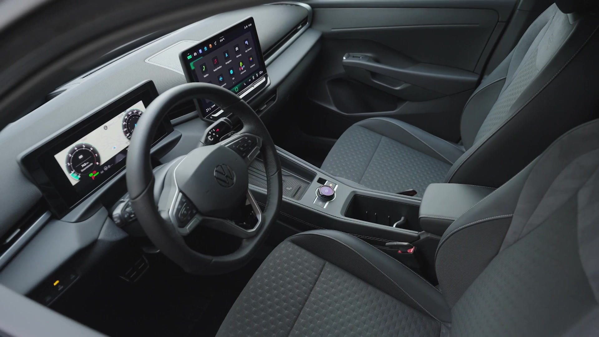 The new Volkswagen T-Roc interior design in celestial pure white