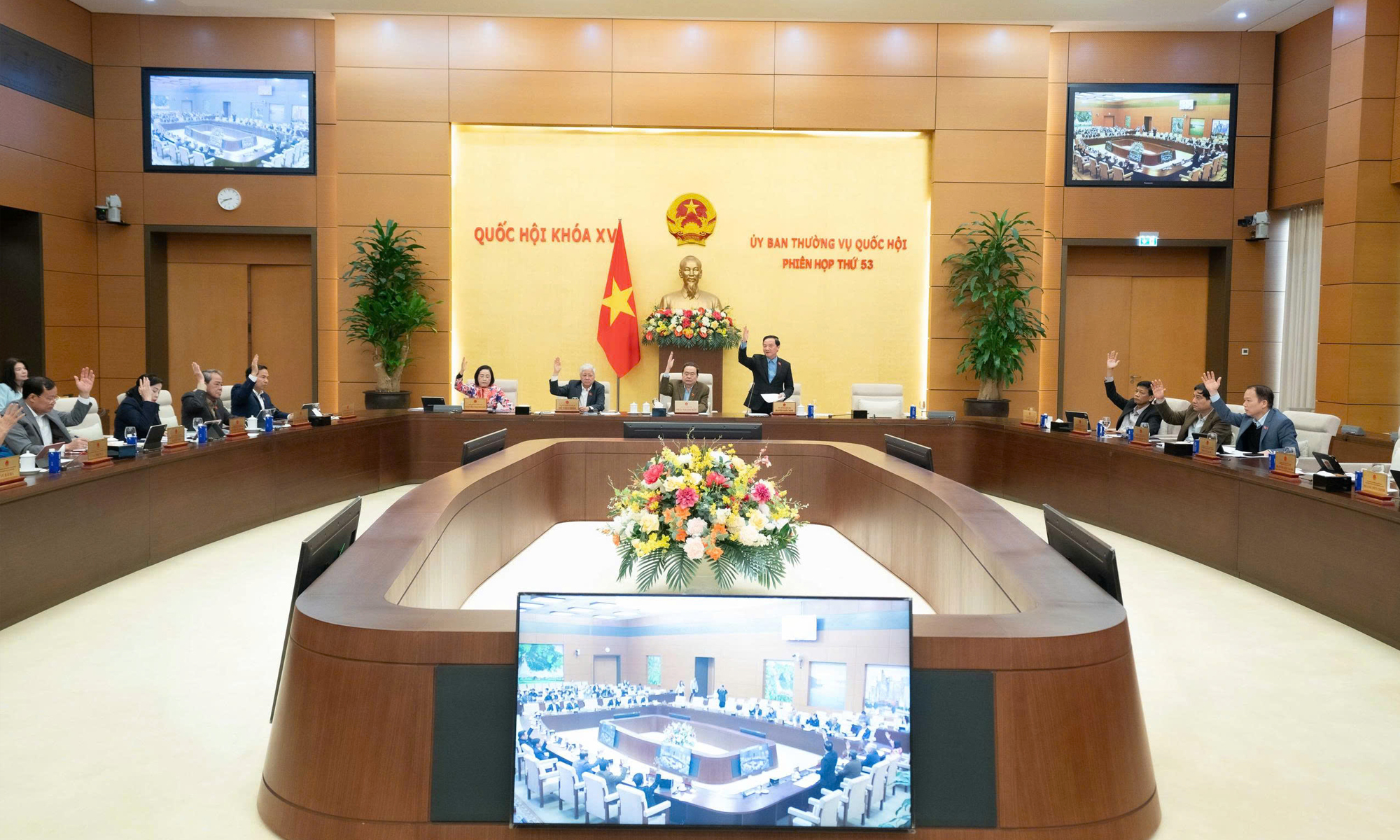 Bố trí 380 Kiểm sát viên cao cấp cho Viện Kiểm sát Nhân dân khu vực