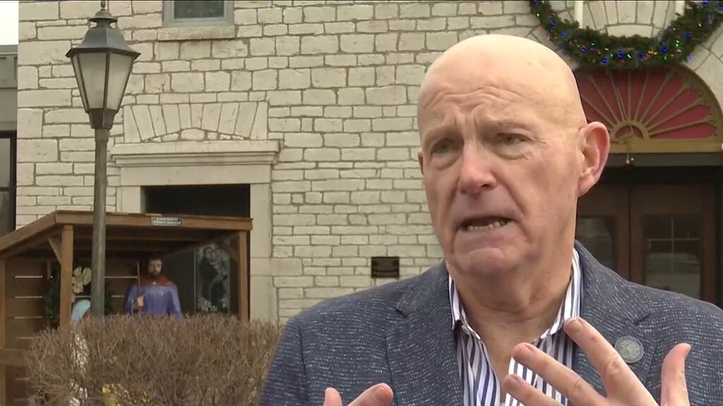 Iowa state lawmaker announces legislation following Minneapolis shooting